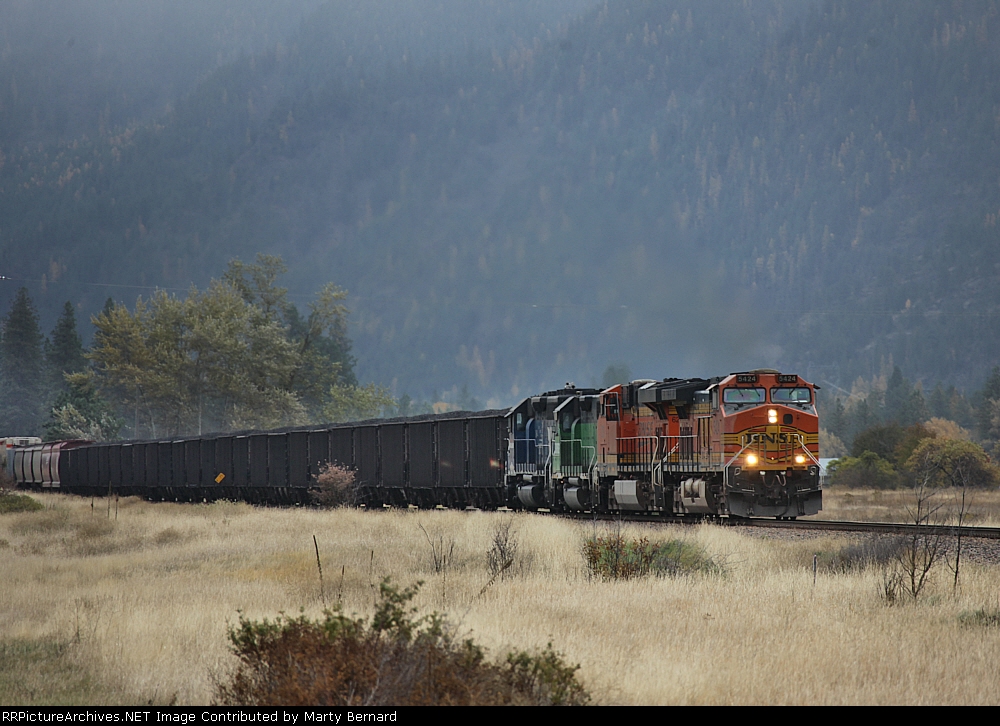 BNSF 5121, 6291, and 2089, and MRL 264